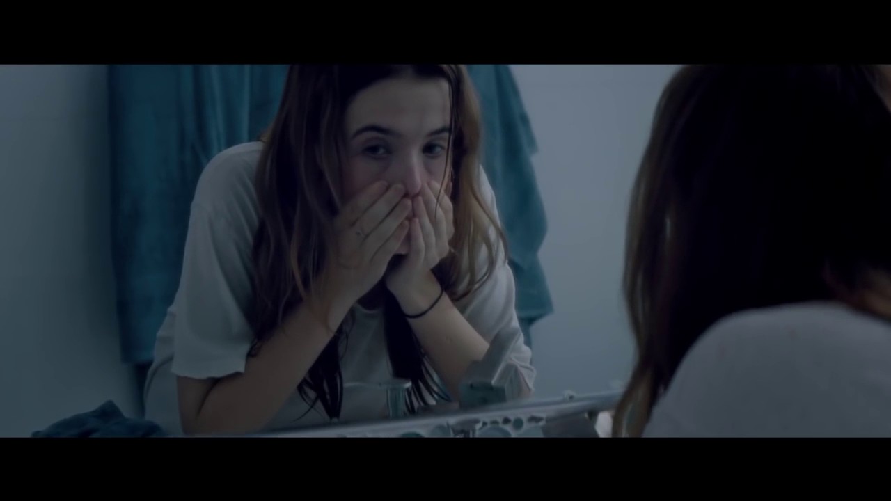 [TRAILER] BEFORE I FALL - YouTube