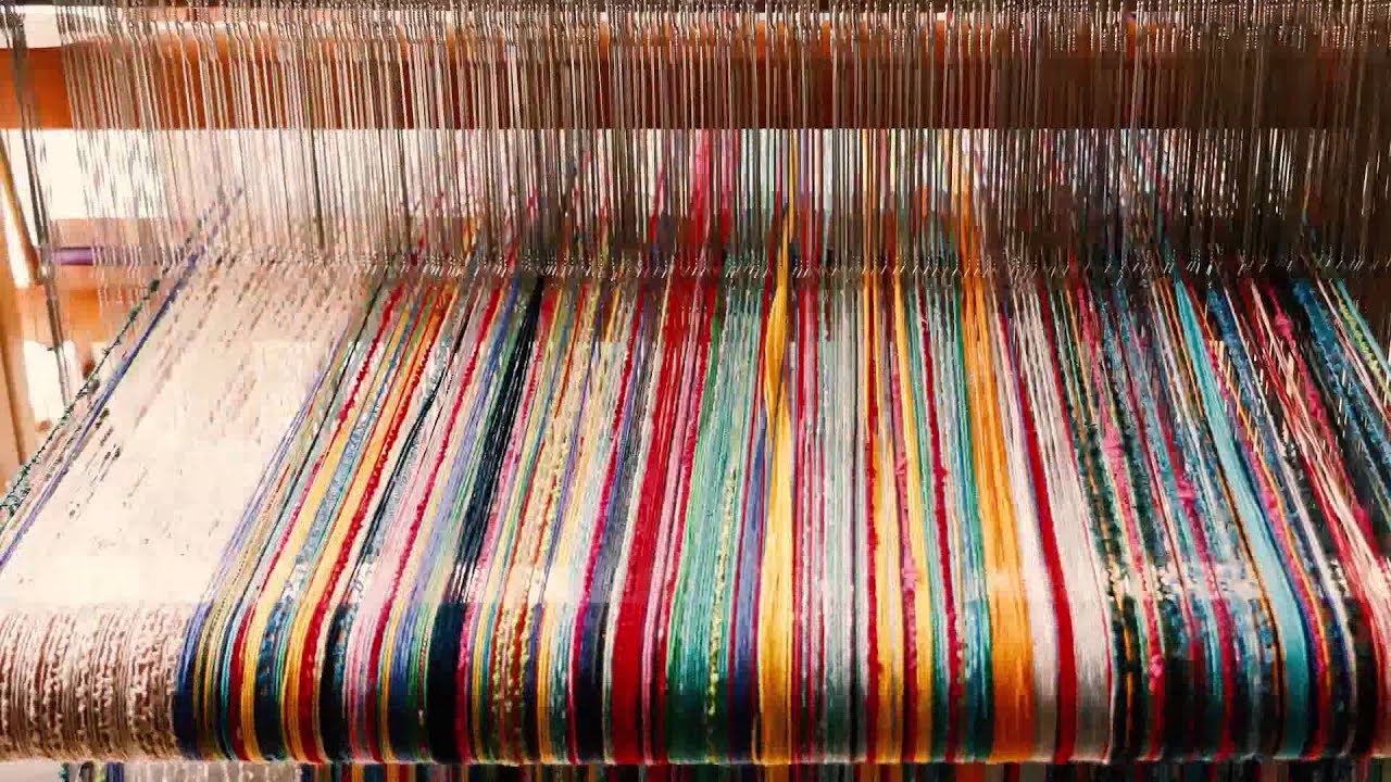 Saori weaving artist Shiroco419 - YouTube