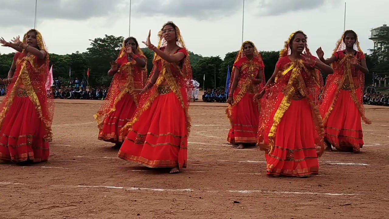 Lambadi dance - YouTube