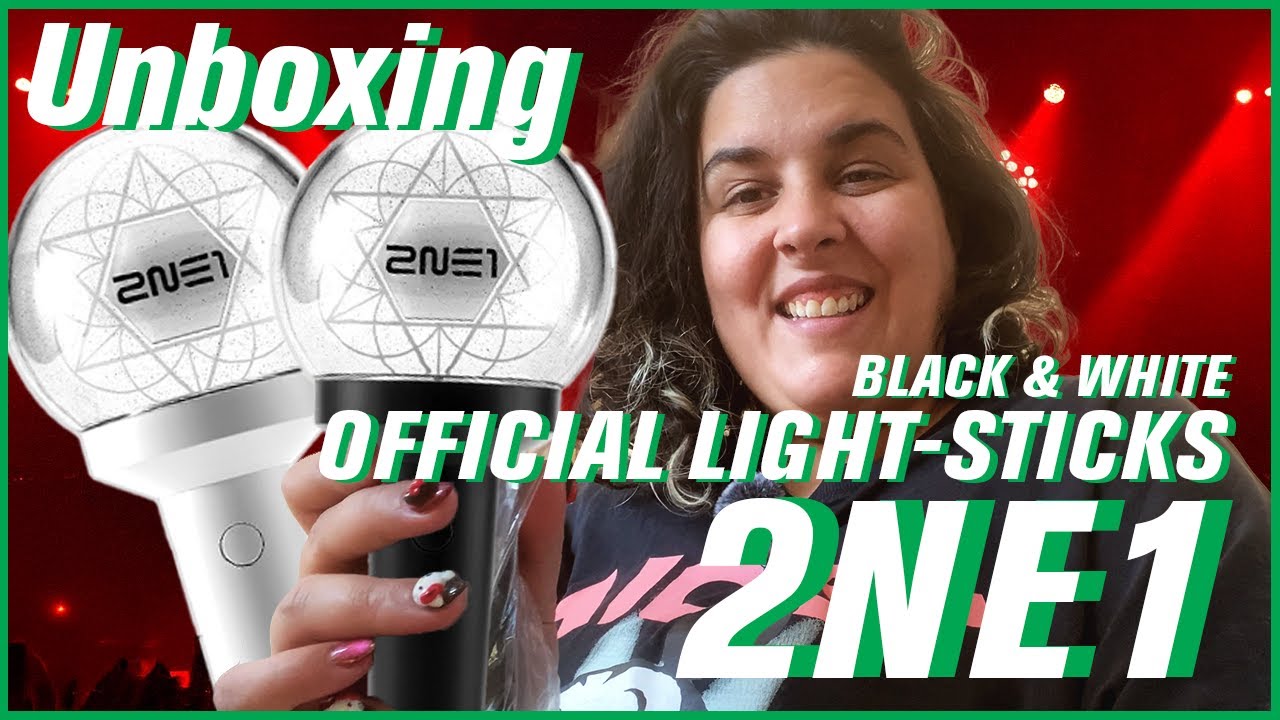 2NE1 2024 Welcome Back World Tour Light-Sticks Unboxing (right before ...