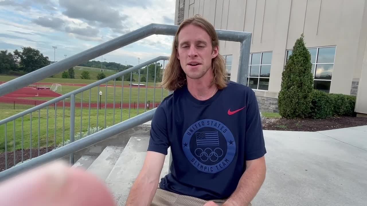 Cole Hocker discusses making the Olympics - YouTube