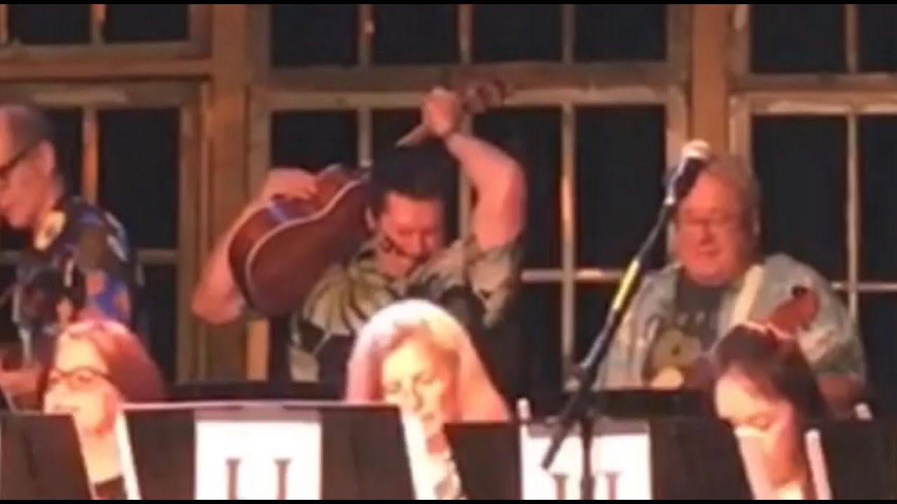 Little GTO Upper Chesapeake Ukulele Club SUNDAY - SUNDAY - SUNDAY - YouTube