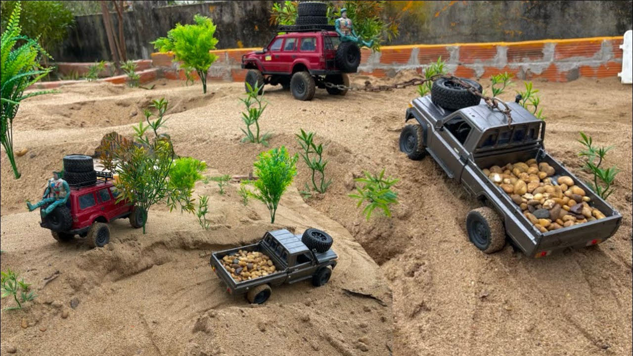 Rc Toyota Pick Up carrying stuck battery,Remote Control Car… - YouTube