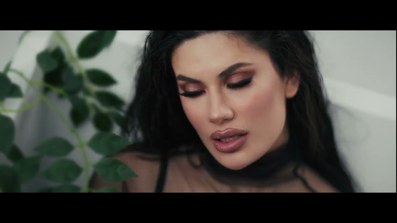 2Bona - RADI REDA ft. Barbara Popovic - YouTube