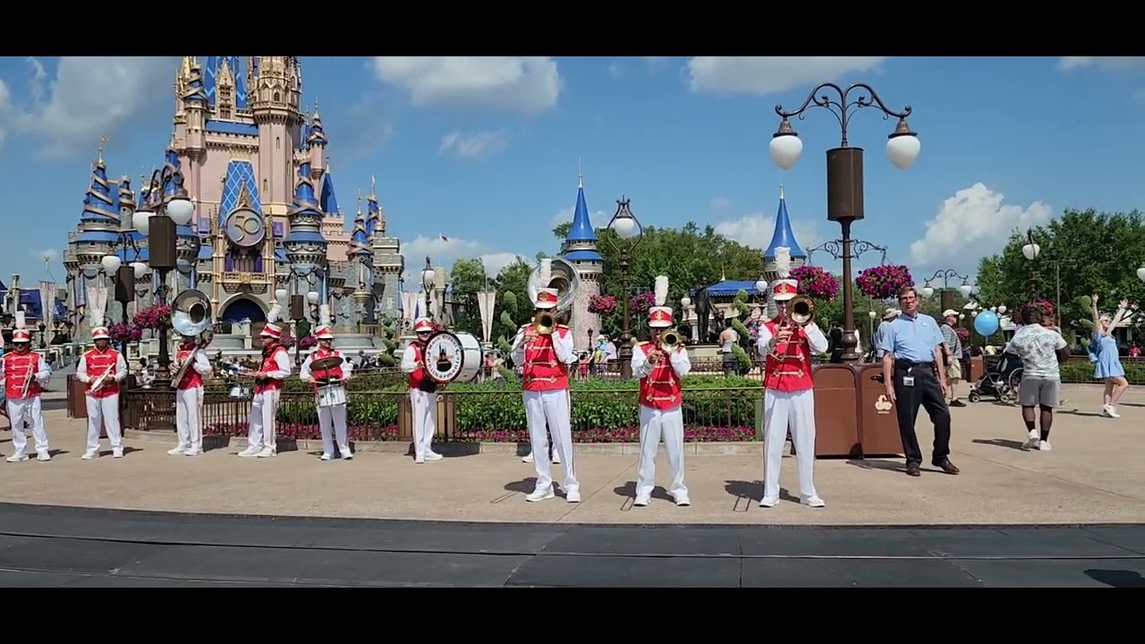 Disney World - Magic Kingdom - Main Street Philharmonic - March 2023 ...