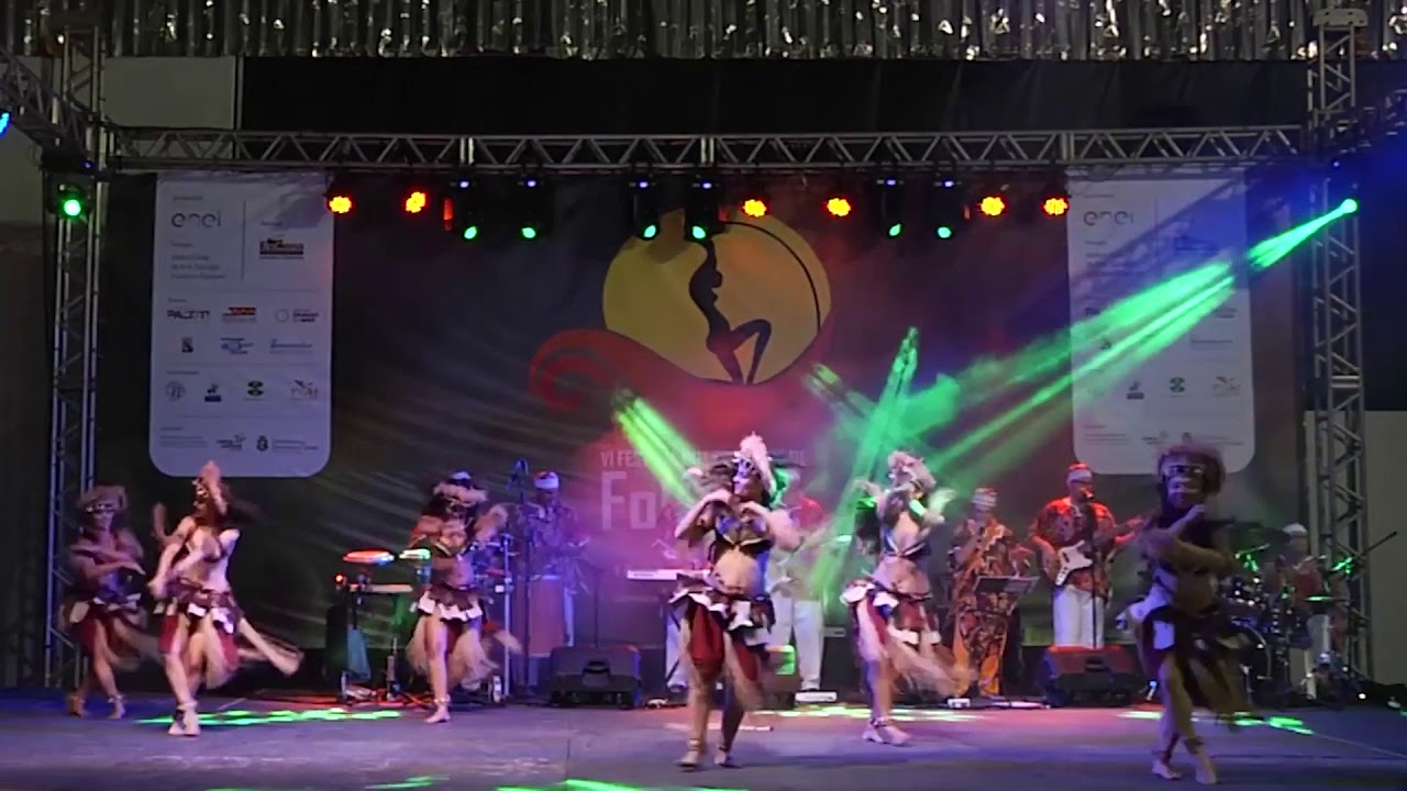 Compania de Danza Popular Brazil World Super Star 2020 - YouTube