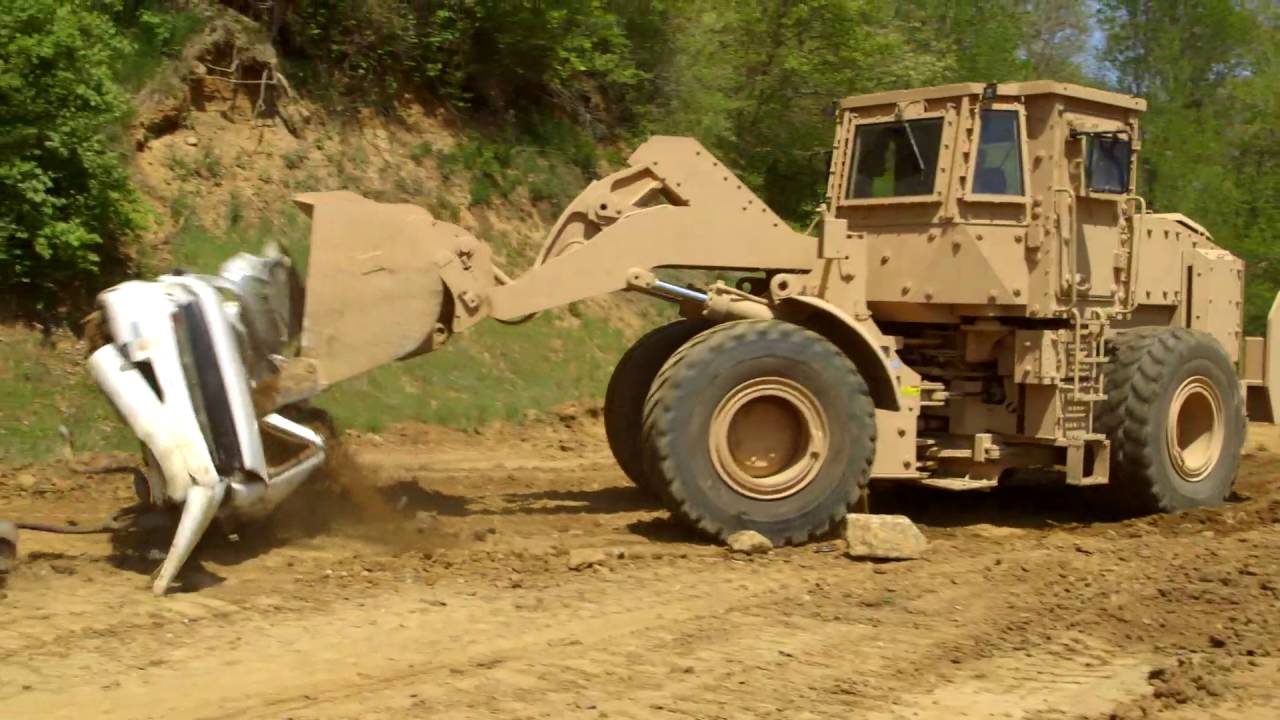 Cat® 966H and D7RII Mine Clearing / Armour Protection (MCAP) - YouTube