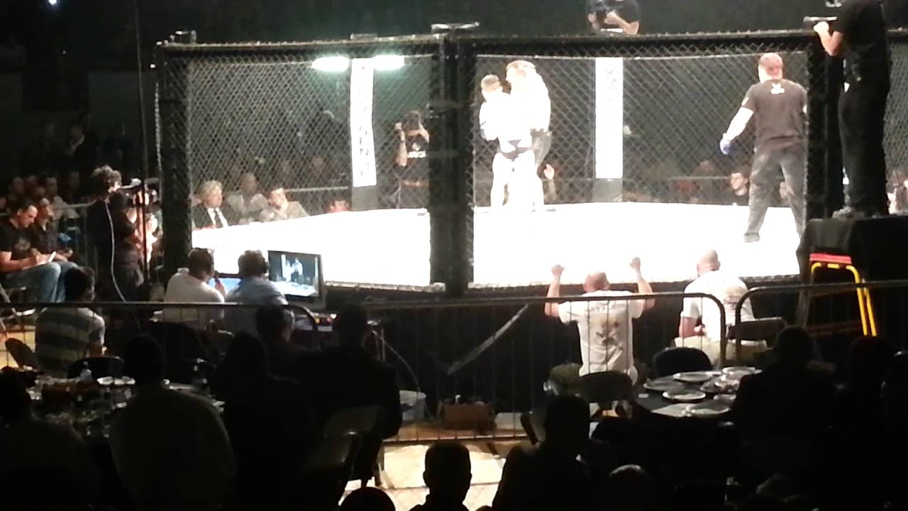 Peter McCafferty vs Ryan Mcshane - YouTube