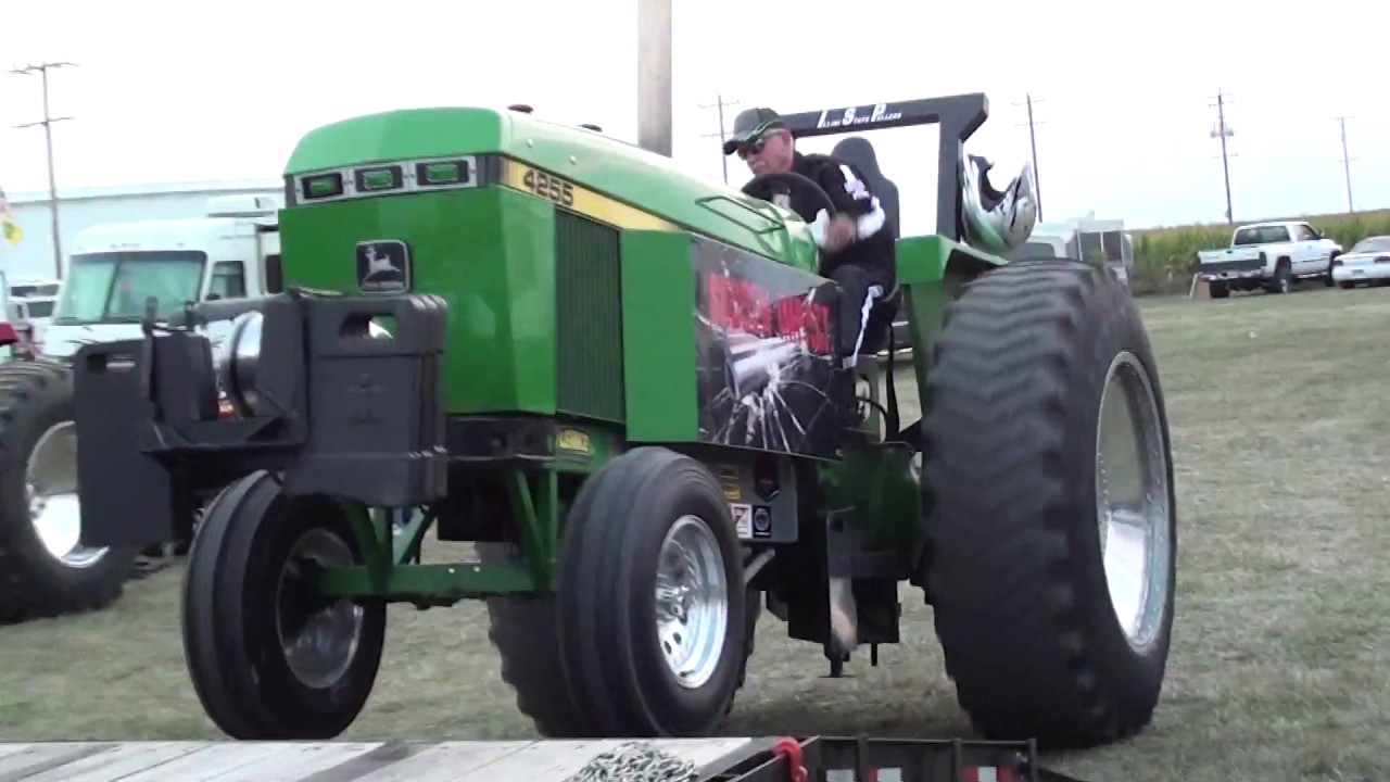 LABOR DAY TRACTOR PULL john deere tubalcain - YouTube