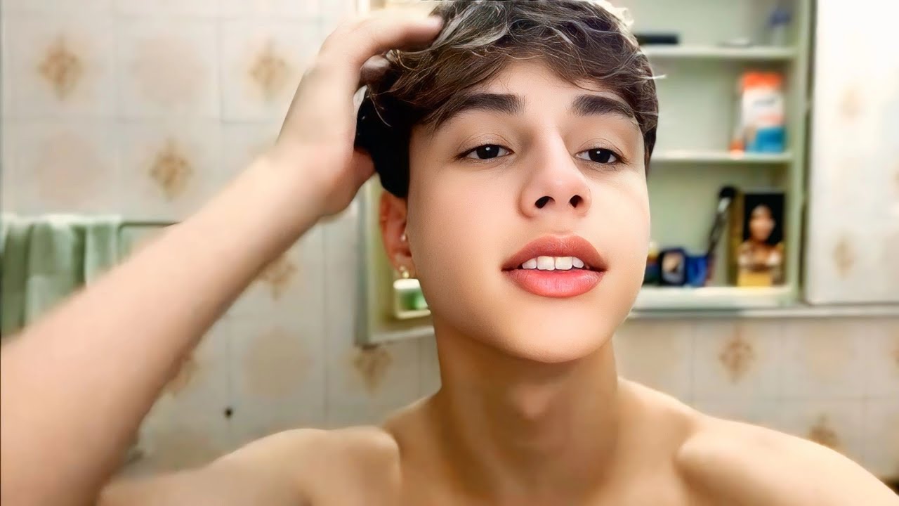 Pretty Gorgeous Young Fitness Model | PIETRO - YouTube