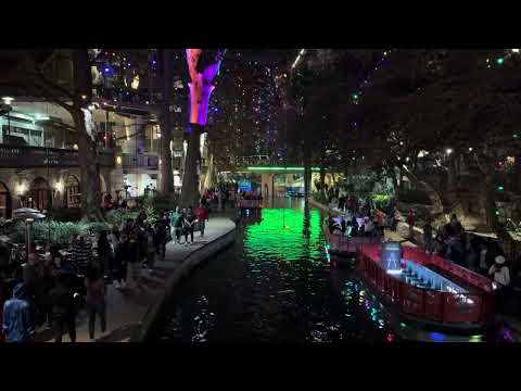 San Antonio Riverwalk-New Year's Eve in Texas. Venice Vibes in US.