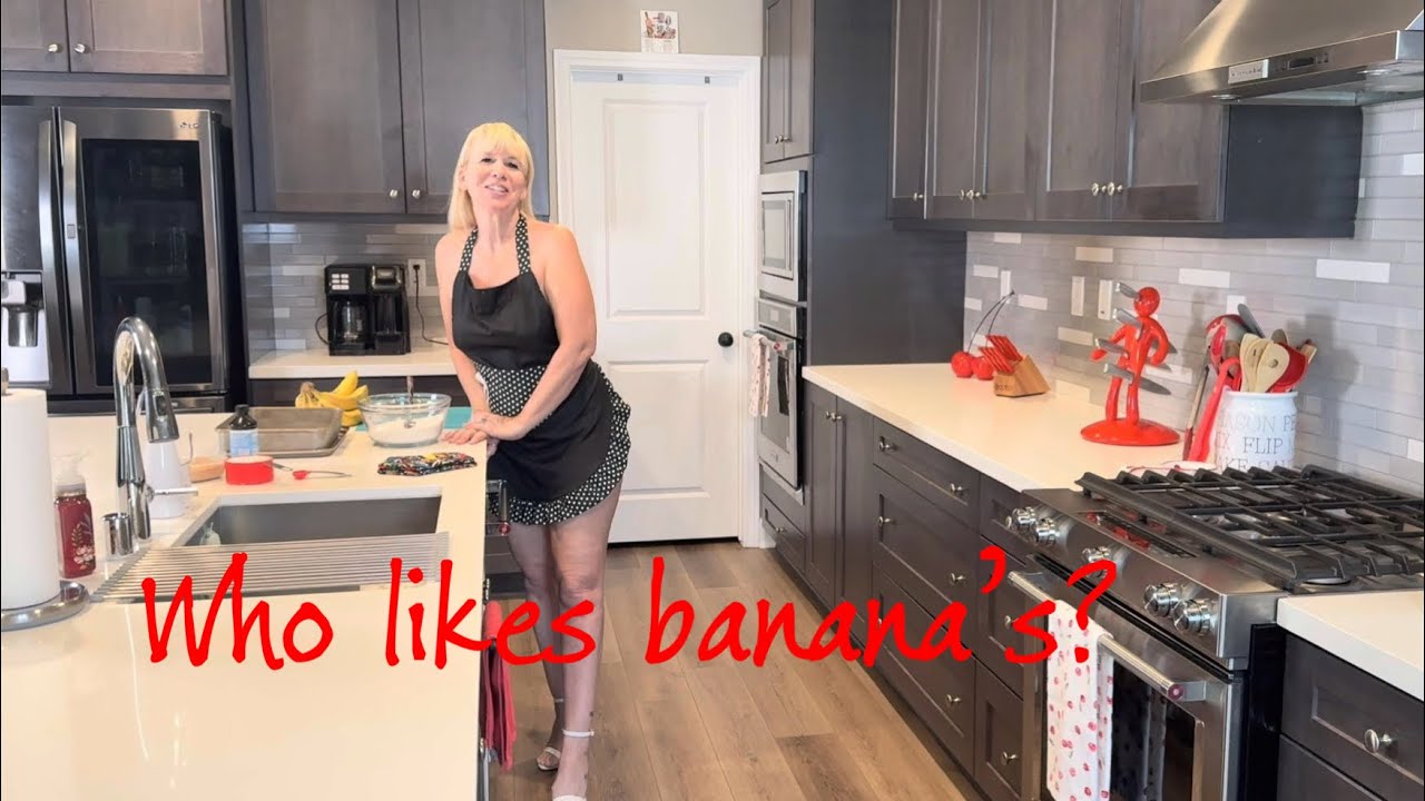 Who Likes Bananas Becki Licious Youtube