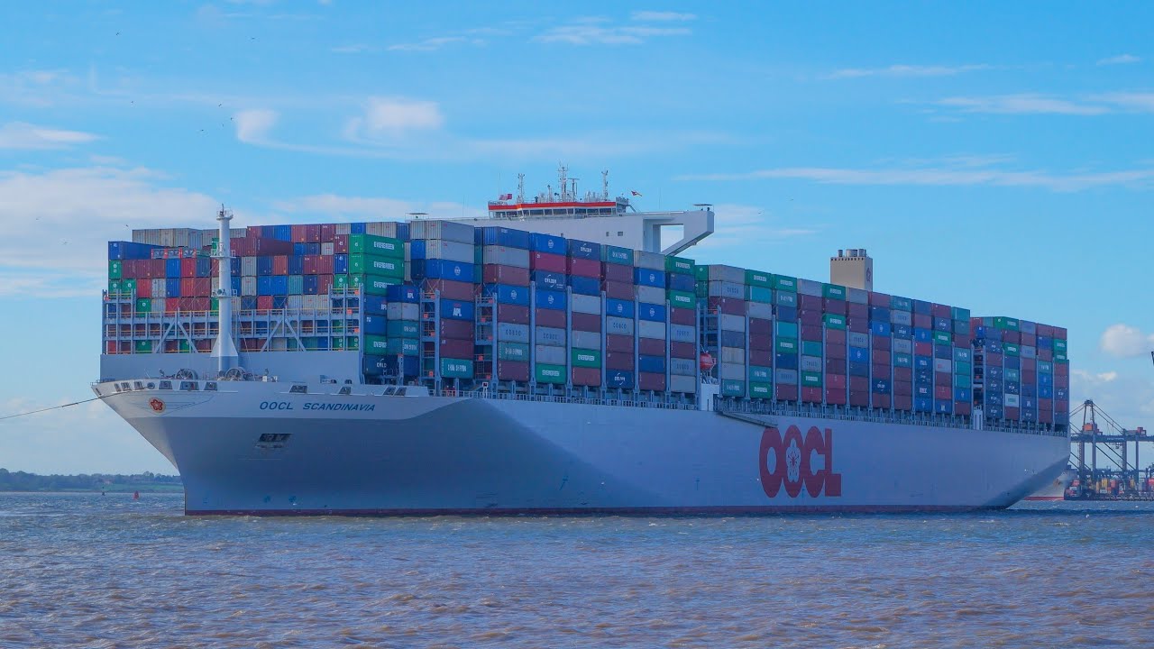 Containership OOCL SCANDINAVIA arrives at port of felixstowe with 3 ...