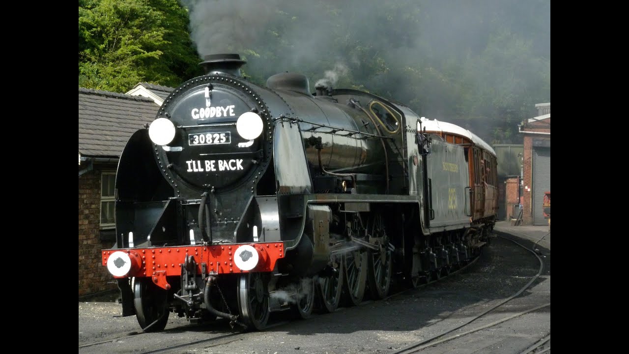 SR No. 825 on her last day of service at the NYMR - YouTube