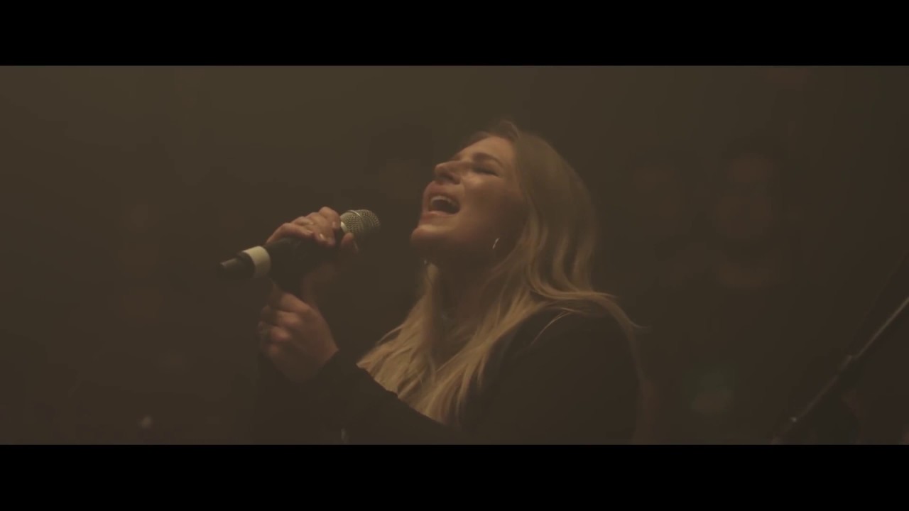 Forever Family - LIVE (feat Dara Maclean and Anthony Skinner) - YouTube