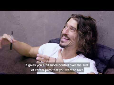 Introducing MODL App, the model booking app. [subtitles, large]