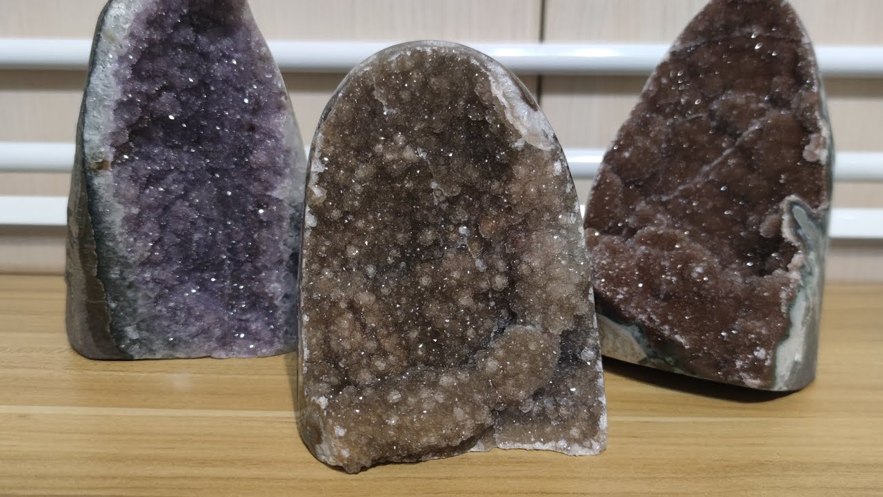 頂級滿晶花/珍珠粉圓水晶鎮 13公分高 JB114 NT$12980 1g=10元 - YouTube