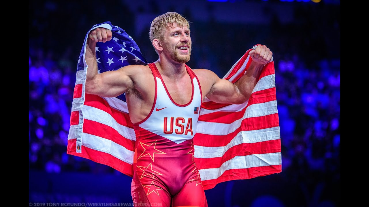 Kyle Dake wins his second World Title over Hasanov at the 2019 World ...