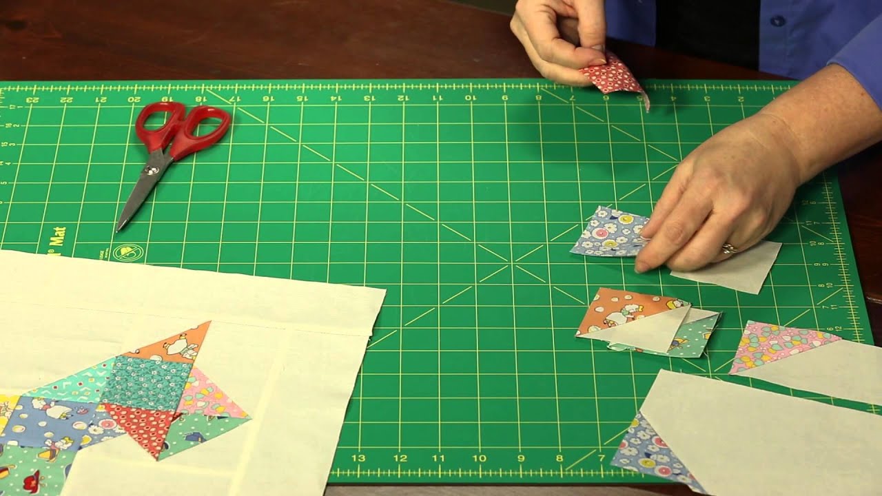 Quilting Quickly: Patchwork Pups - Patchwork Designs - YouTube