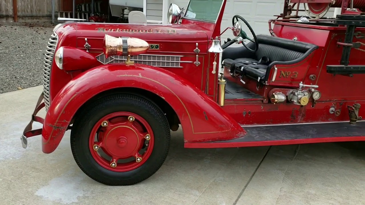 1936 Diamond T 221D Fire Truck - YouTube