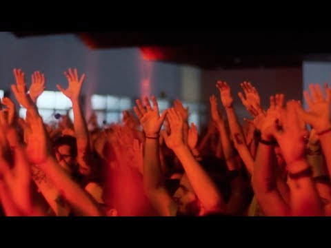 Arnica Apresenta: Francisco, El Hombre