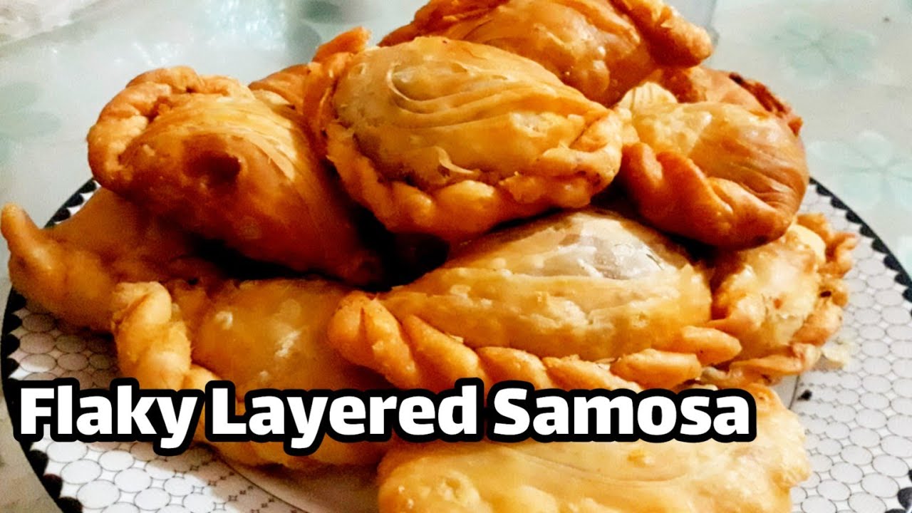Flaky Puff Samosa Recipe || Flaky puff Chicken Samosa recipe | layered ...