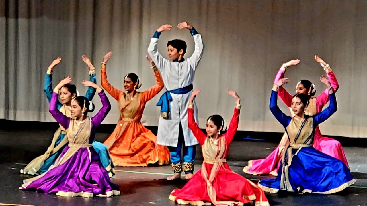 Rishima’s group performance on Padhant #RadiantRishima #kathak # ...