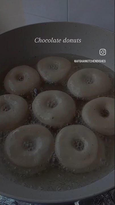 Delicious chocolate donuts - YouTube