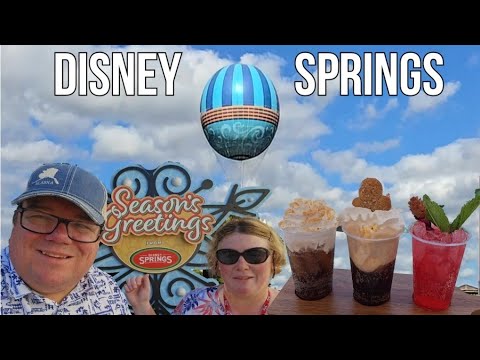 Christmas at Disney Springs / Holiday Shopping at World of Disney ...