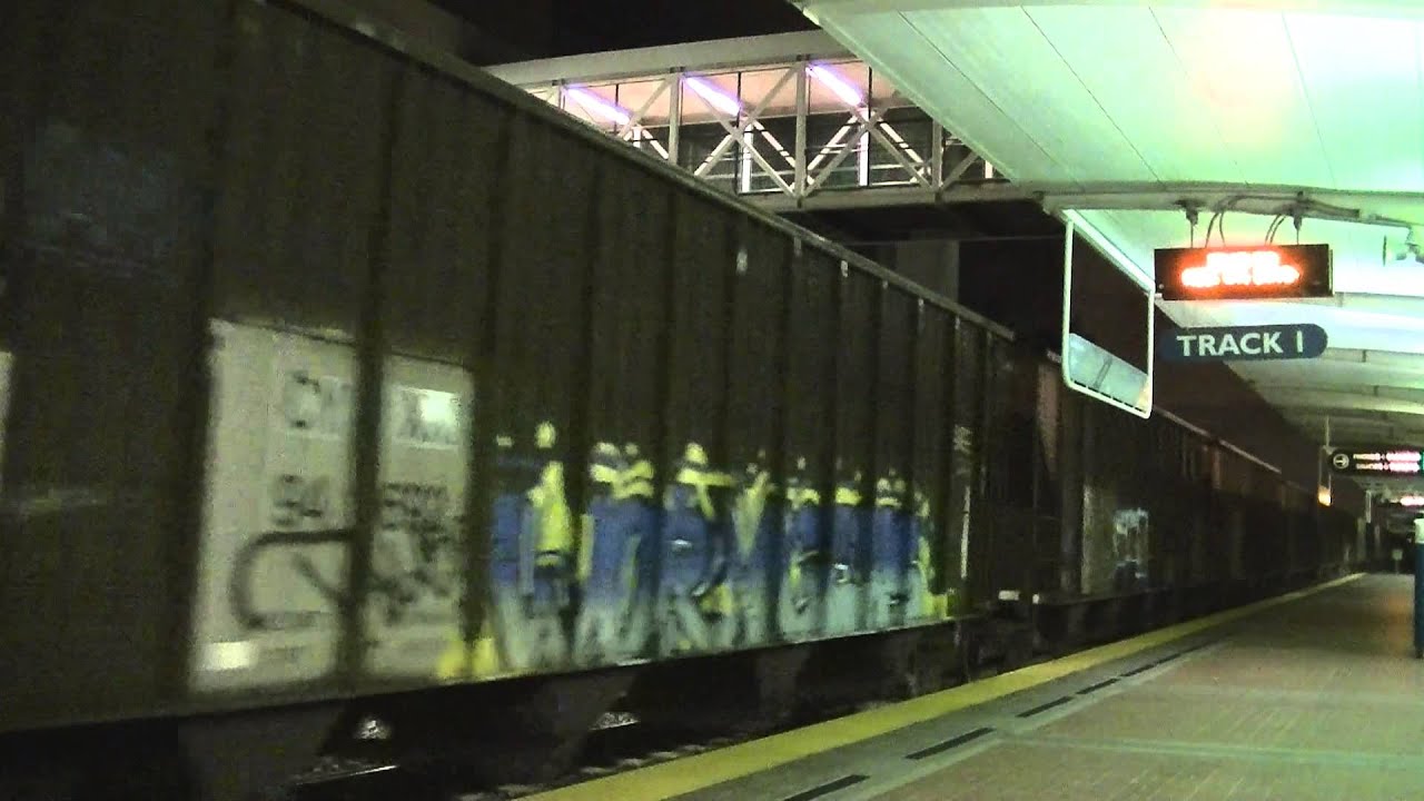 CSX Freight Train 93 - YouTube