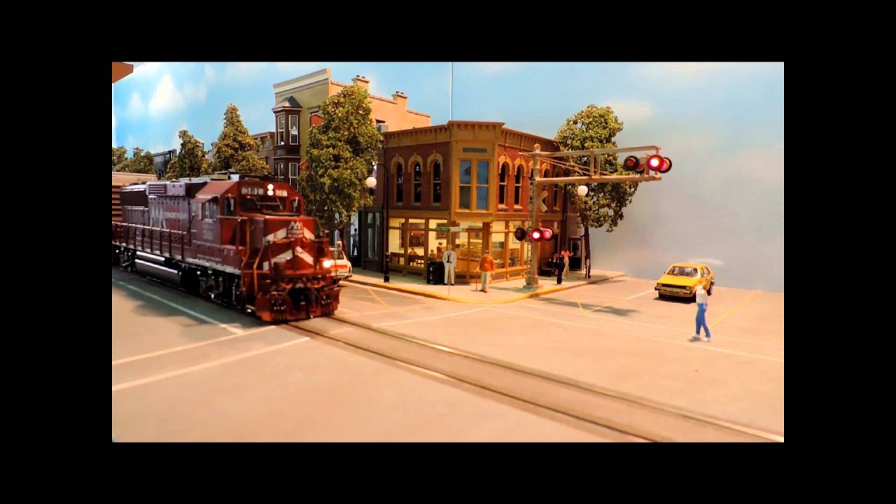 O-Scale Street Running with Atlas GP60 Vermont Railway - YouTube