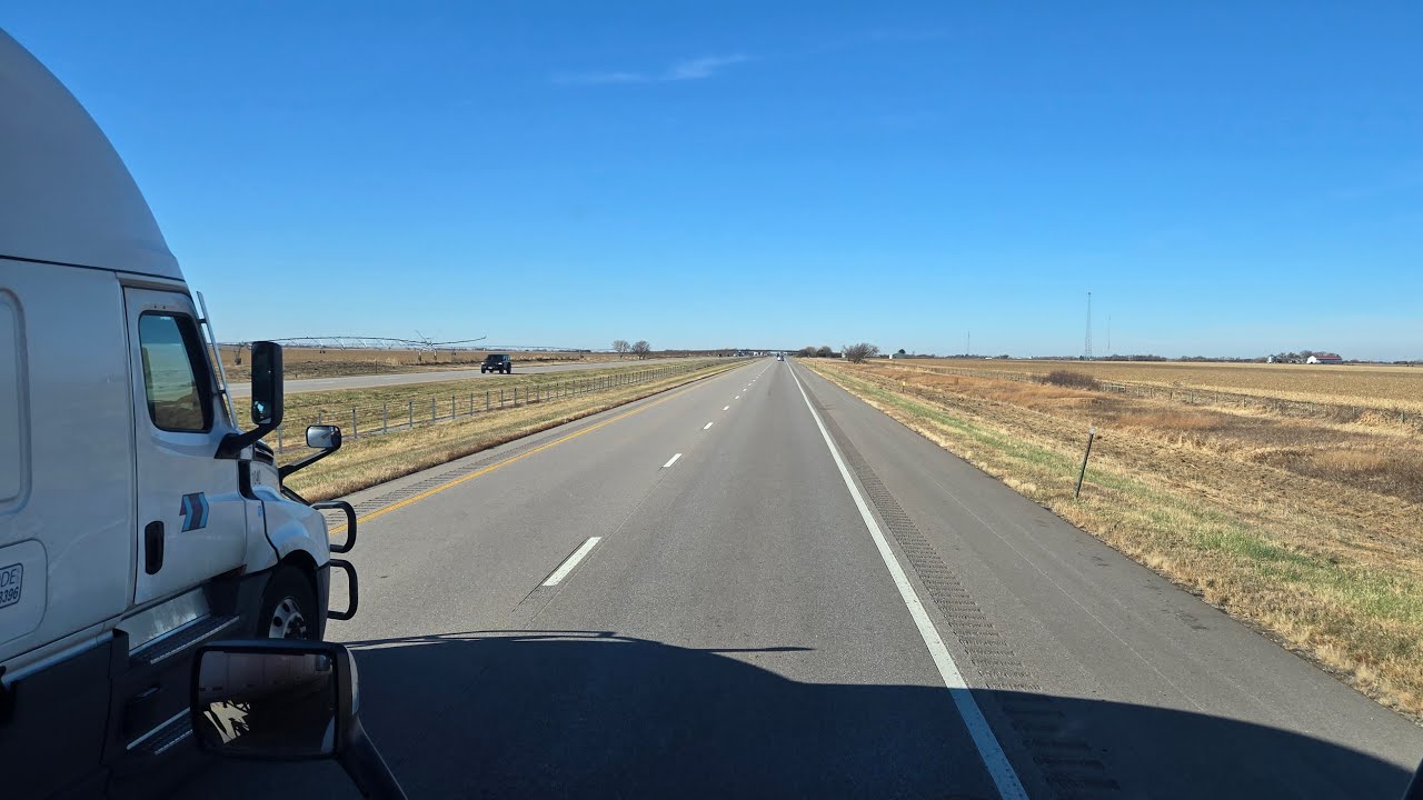 DropDeck Trucker is live! trip to Laketown, UT stoping in Cheyenne, WY ...