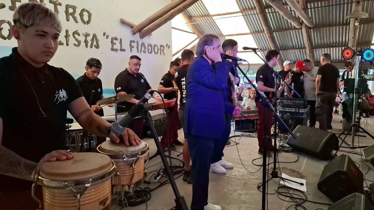 LOS BONYS 2025 El Fiador - YouTube
