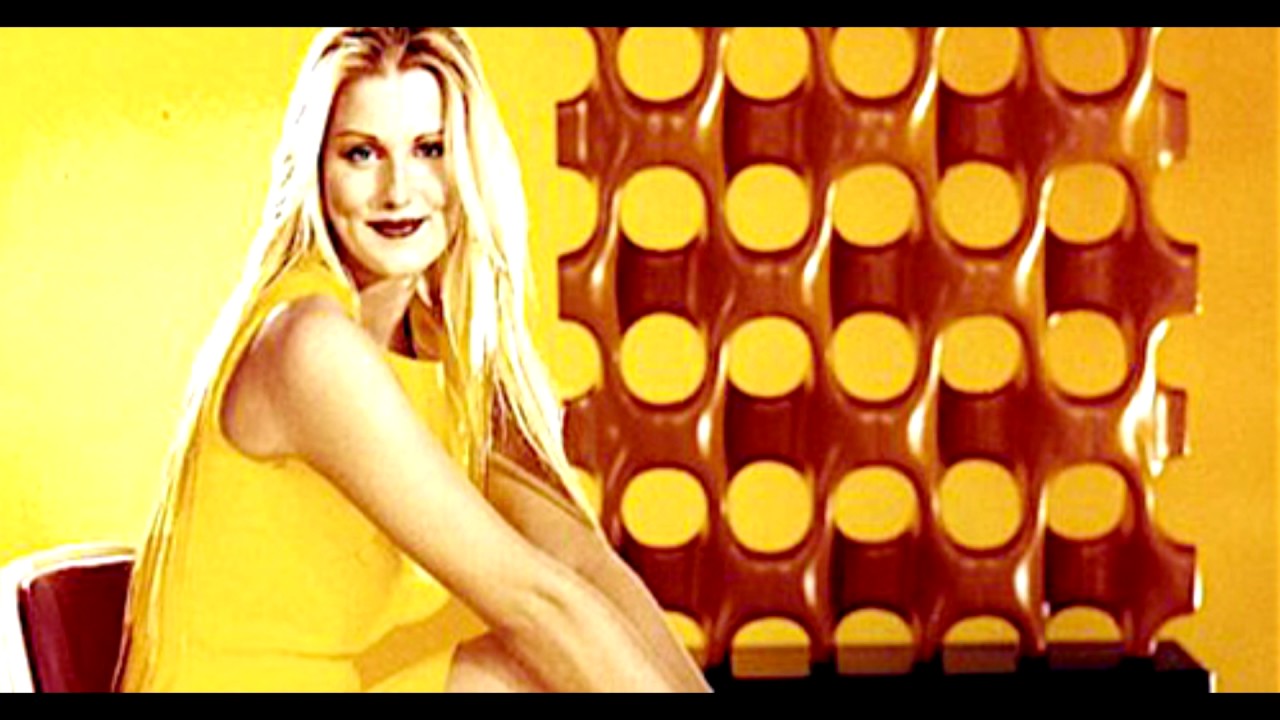 Miss Papaya - Operator [Remaster] - YouTube