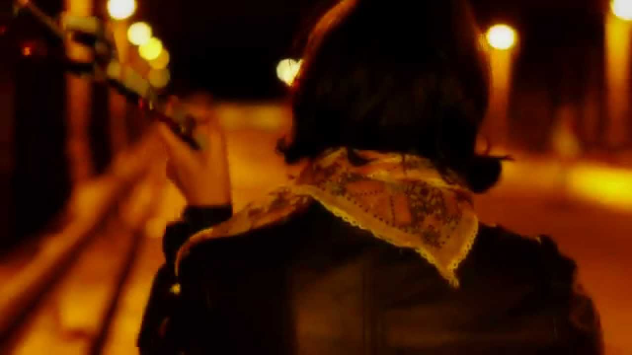 Dizzy Moon "Dizzy moon around" - YouTube