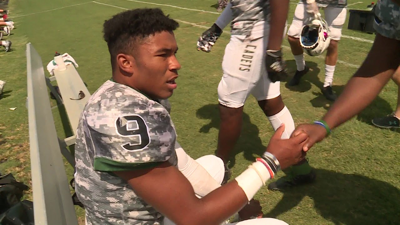 Jay Woolfork Benedictine TD run - YouTube