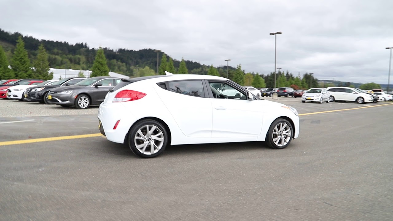 2016 Hyundai Veloster | Elite White | GU266004 | Seattle | Sumner ...