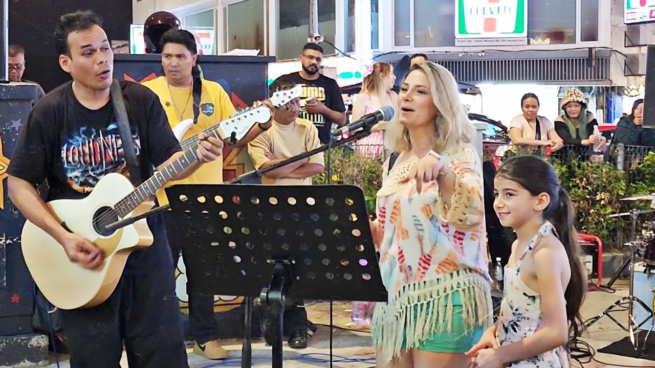 Tourist Syria Mintak Menyanyi Lagu Tamlly Maak Dengan Bob | Geng arab ...