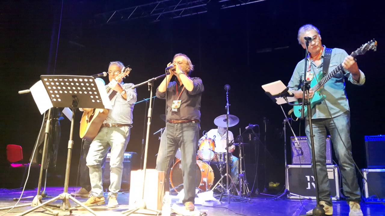 Beatlike Band - Little child - - YouTube