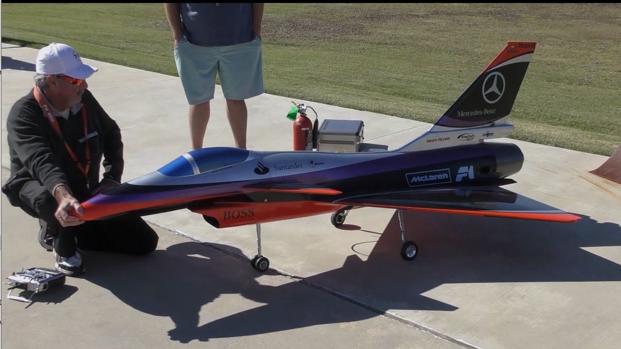 Delta Wing RC Jet 210 size - YouTube