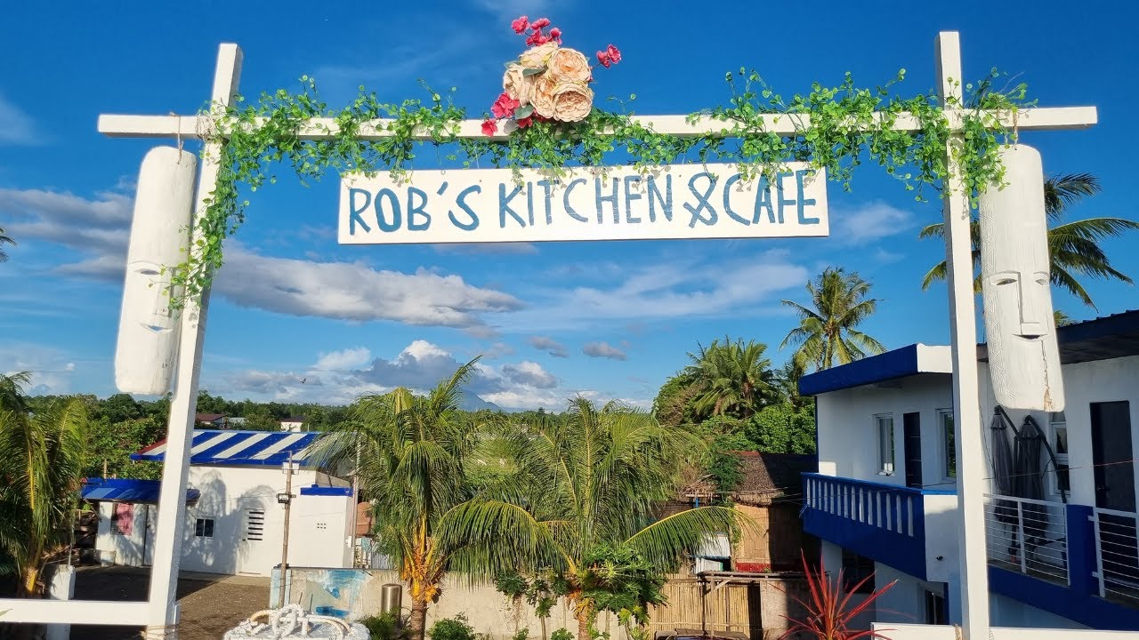 Chillin at Rob's Kitchen La Evangs Beach Resort - YouTube