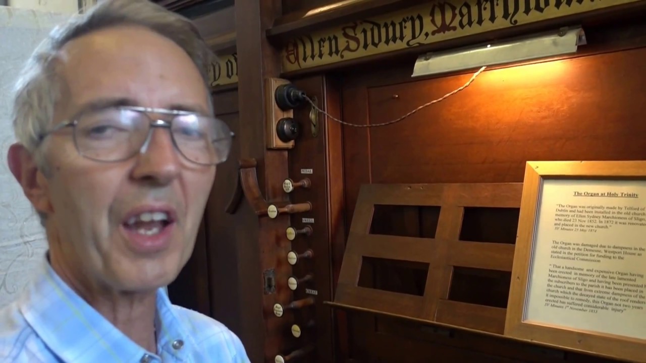 John Dexter: Holy Trinity Church Organ - YouTube