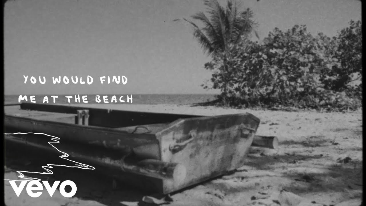 Gigi Perez - At The Beach, In Every Life (Lyric Video) - YouTube