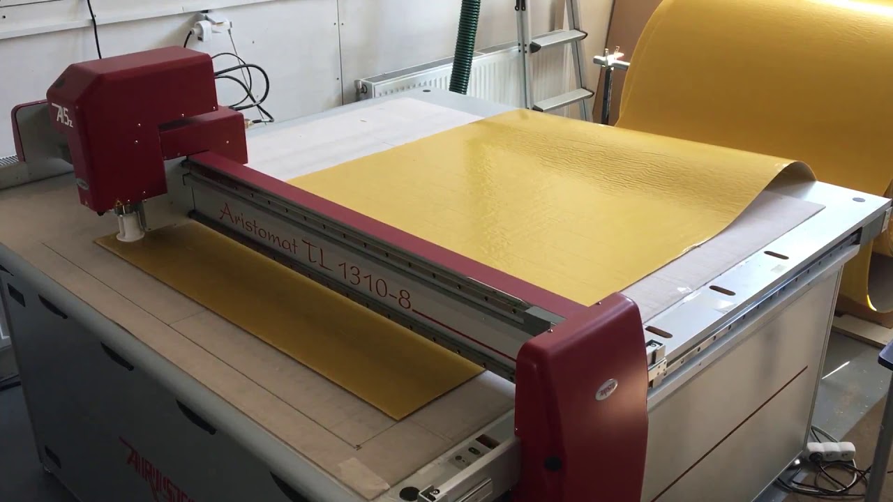 Foam cutting - Aristomat TL 1310 - YouTube