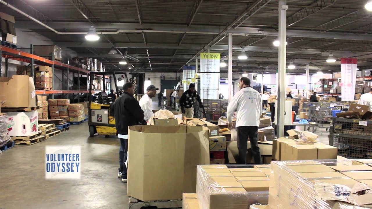 Volunteer Odyssey with Memphis Cook Convention Center - YouTube
