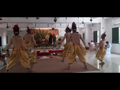 live Pooja dance - YouTube