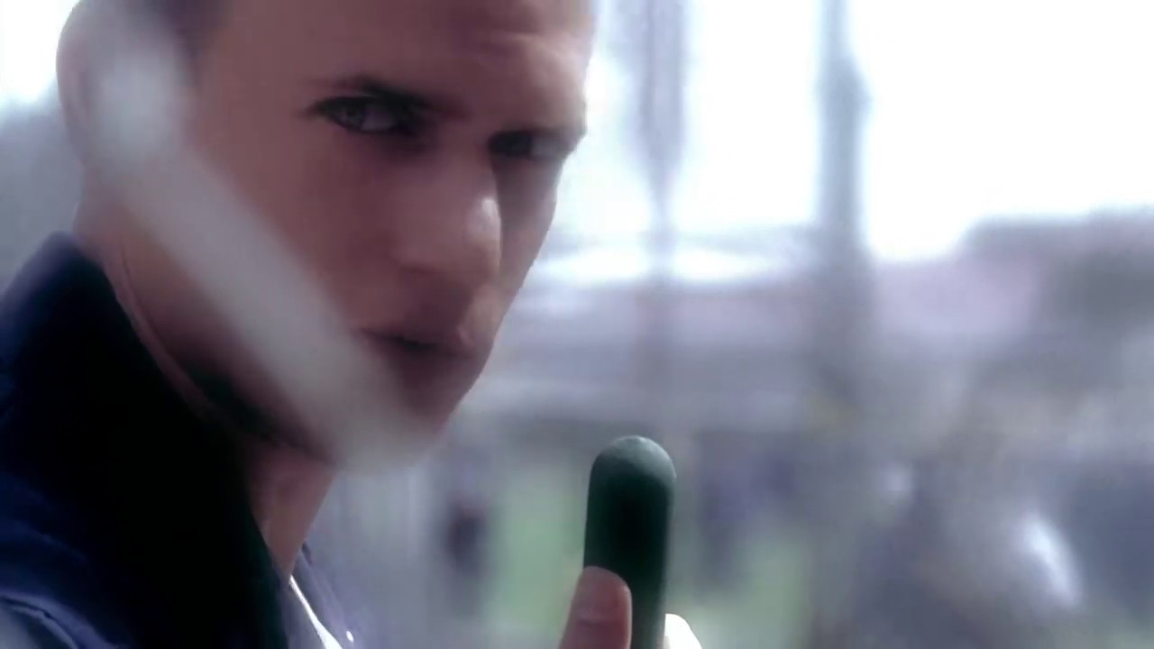 Lincoln Burrows' flashbacks before execution ( Prison Break ) - YouTube