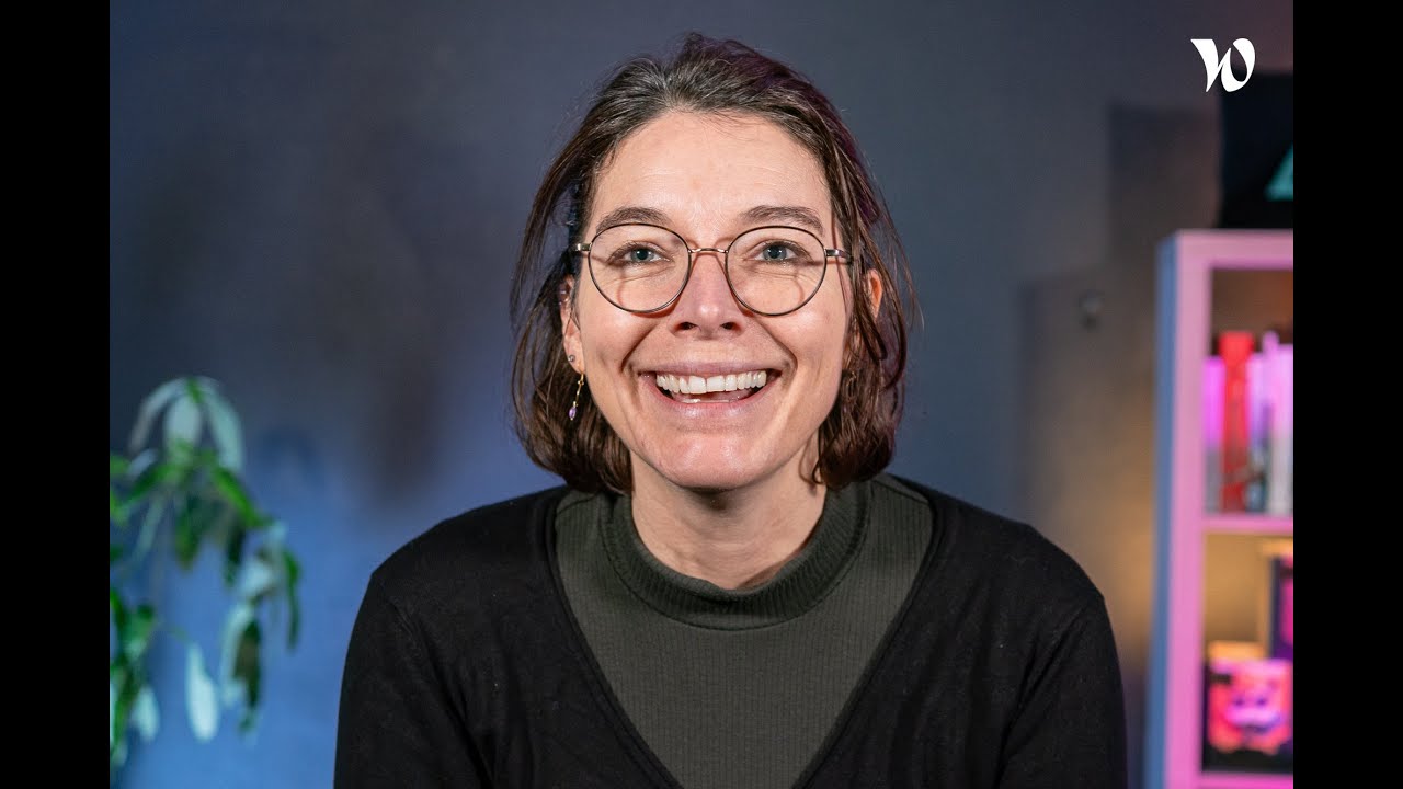 Découvrez Quest Education Group avec Delphine, Directrice Pédagogique - YouTube