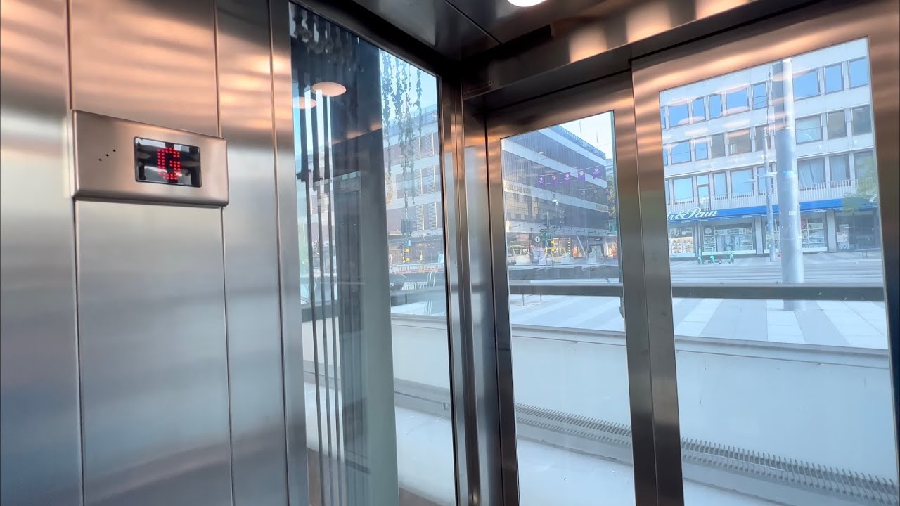 MODERNIZED!!! 2005 KONE MonoSpace MRL Traction Elevator @ Norra ...