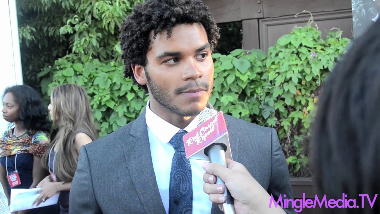 Steven Cole at the 38th Annual Saturn Awards Red Carpet - YouTube